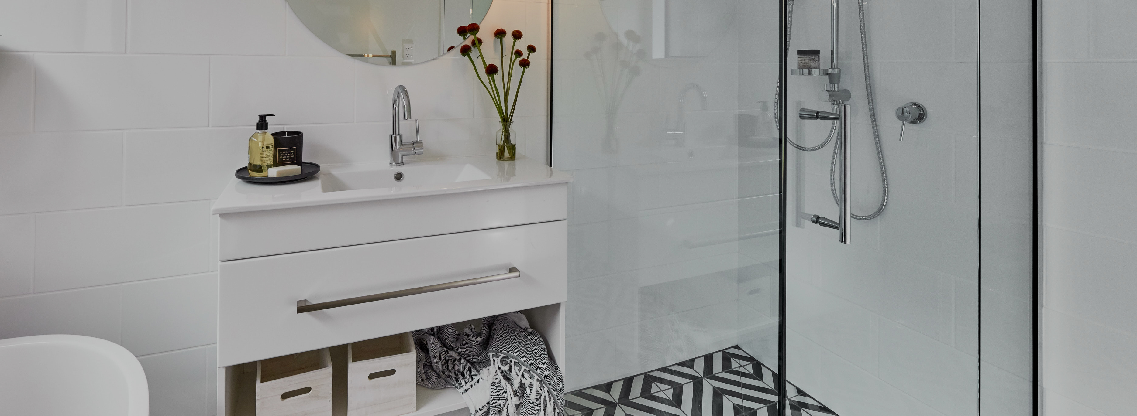 Frameless 10mm Type C Shower with Door on Short Edge | Showerwell Home ...